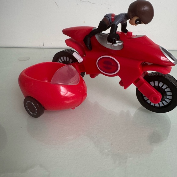 Toys | Elasticycle And Elastigirl Superhero Motorcycle Toy With Sidecar ...